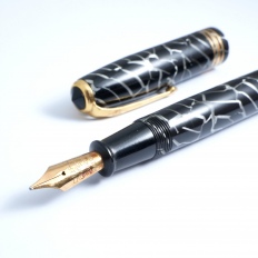 Collectable, Vintage and Used pens - The Writing Desk